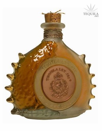Ley .925 Tequila Grand Reserve Anejo - Tequila Reviews at TEQUILA.net